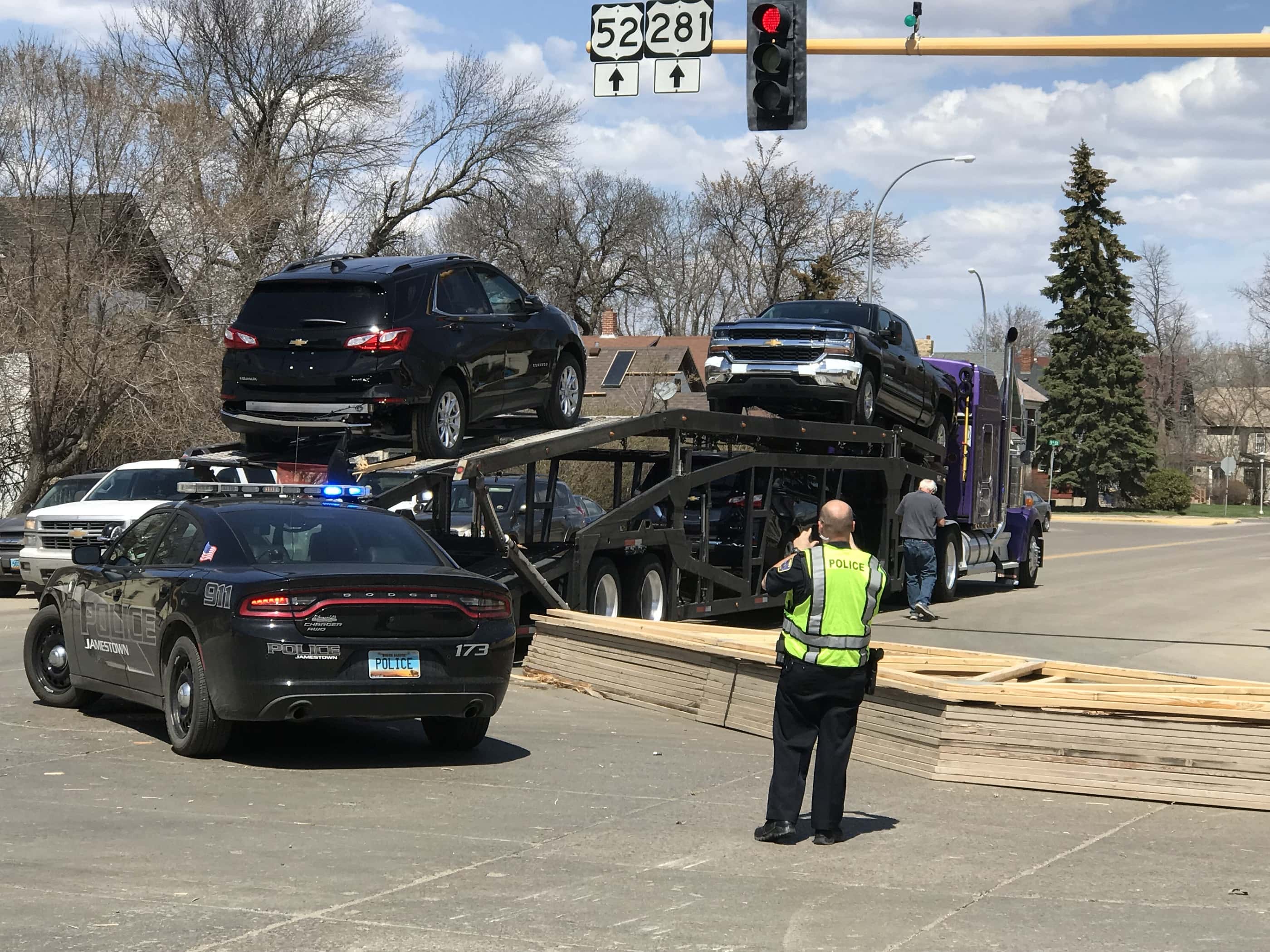 Jamestown Police Respond To Friday Crash Near Salvation Army News Dakota