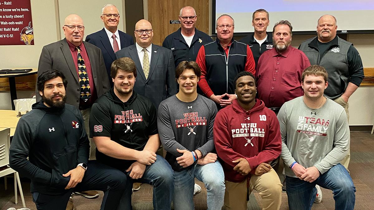 VCSU Football Announces Impact Scholarship Recipients | News Dakota