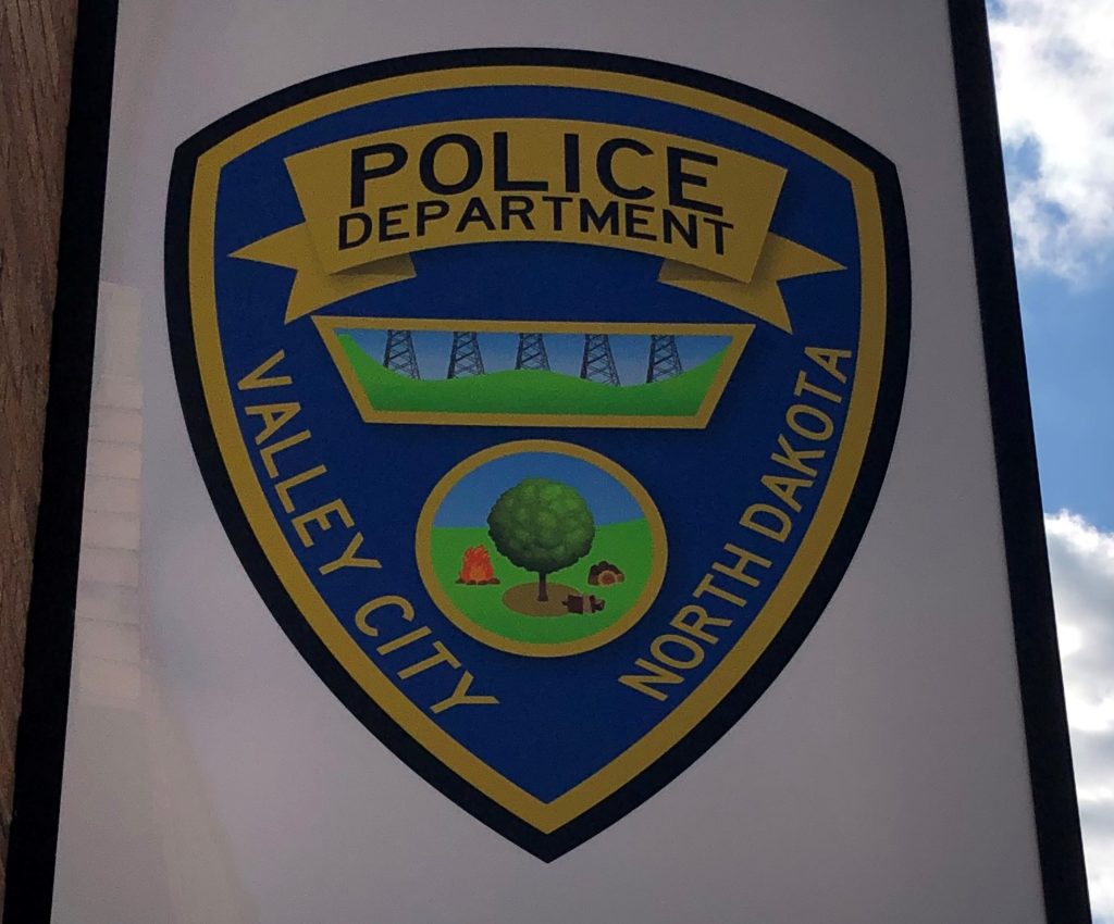Vehicle Strikes Bicyclist in Valley City | News Dakota