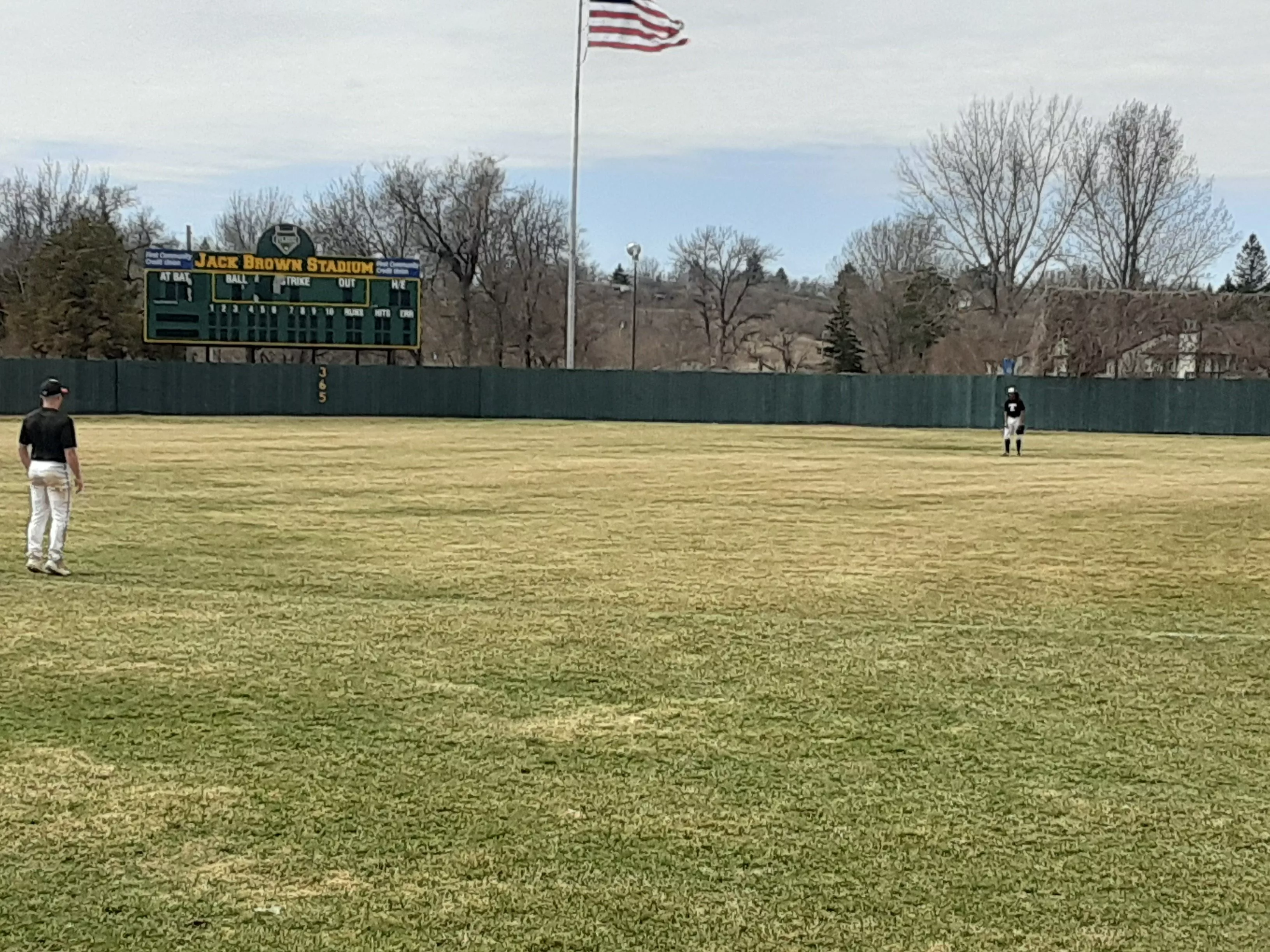 UJ Takes Rout & Last AB Win In '25 Home Finales | News Dakota
