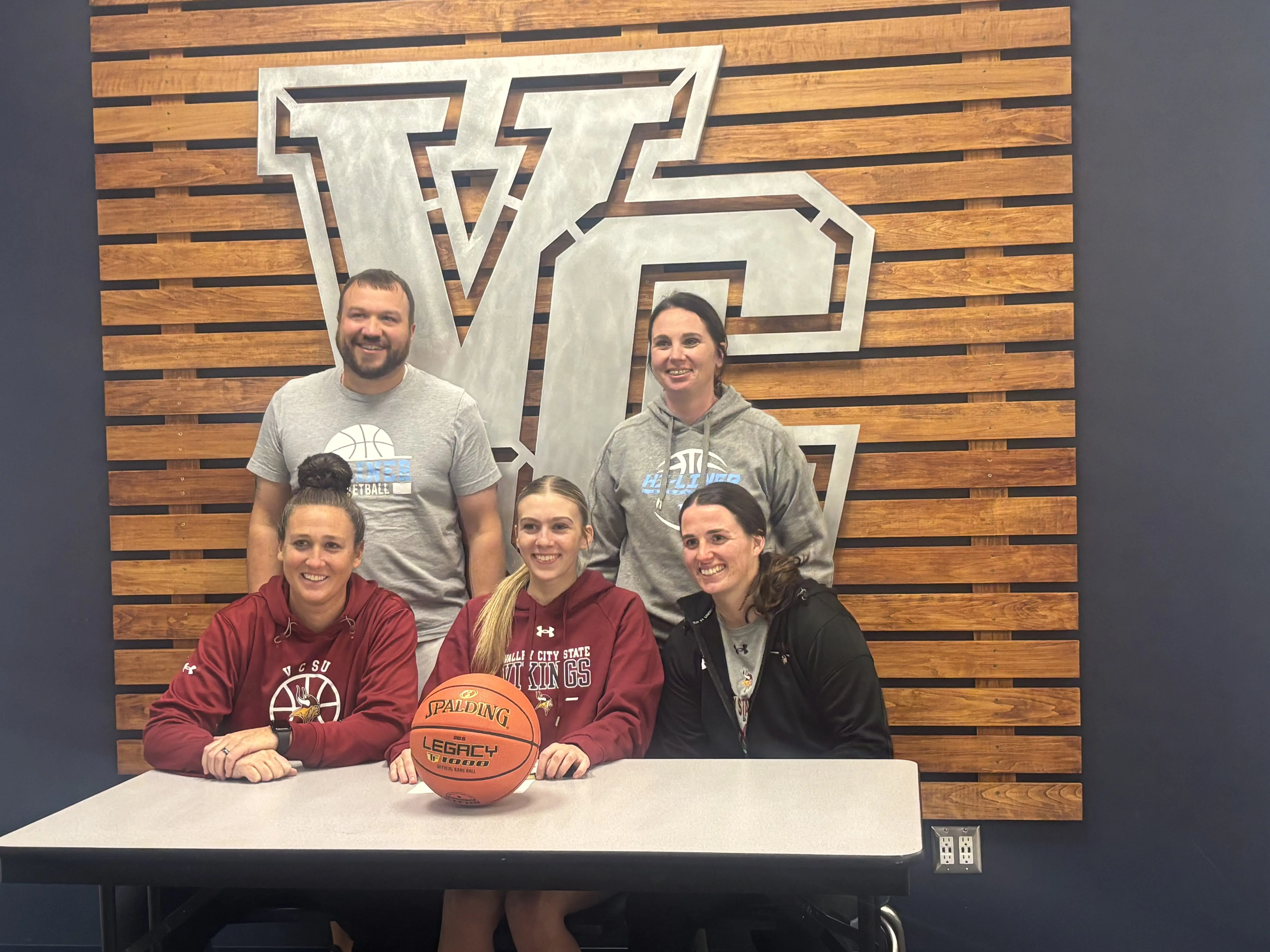 Potratz Signs with VCSU | News Dakota