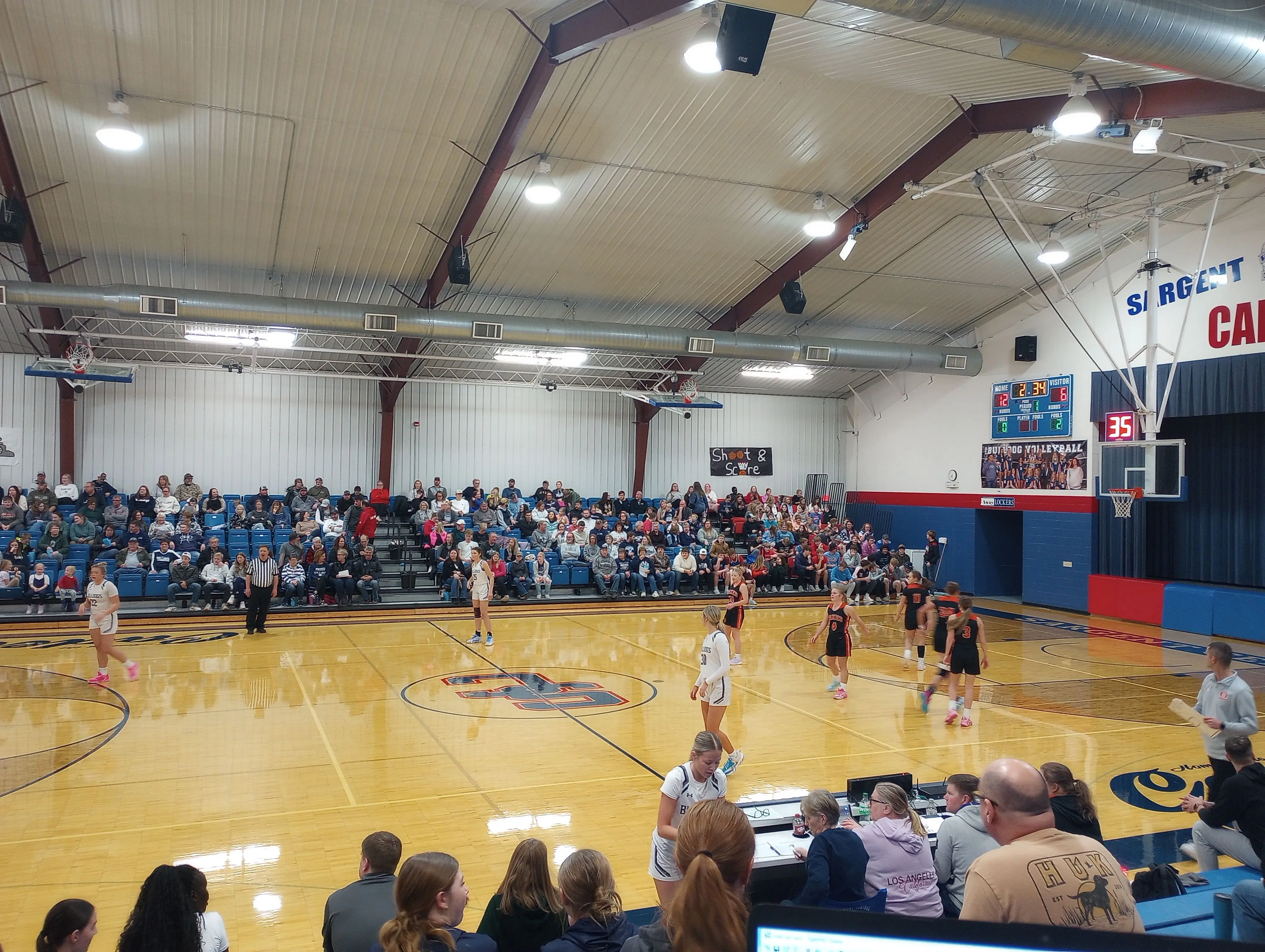 Bulldogs Ride 1st Quarter Rally to Victory Over Tornadoes | News Dakota