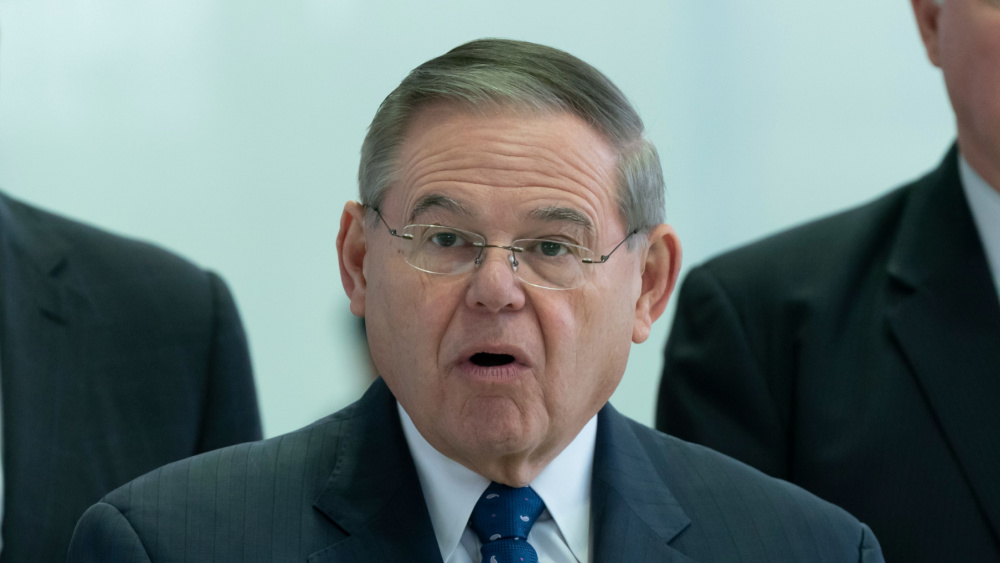 NJ Sen. Bob Menendez hit with new charges accusing him of acting as ...