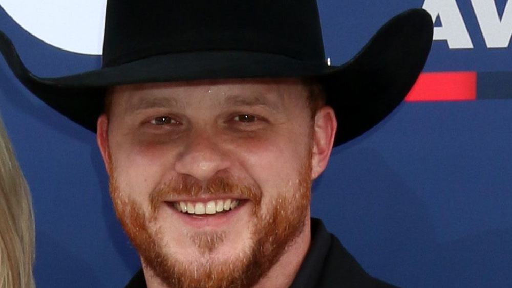 Cody Johnson confirms deluxe album, new single 'The Painter' | Dixie ...