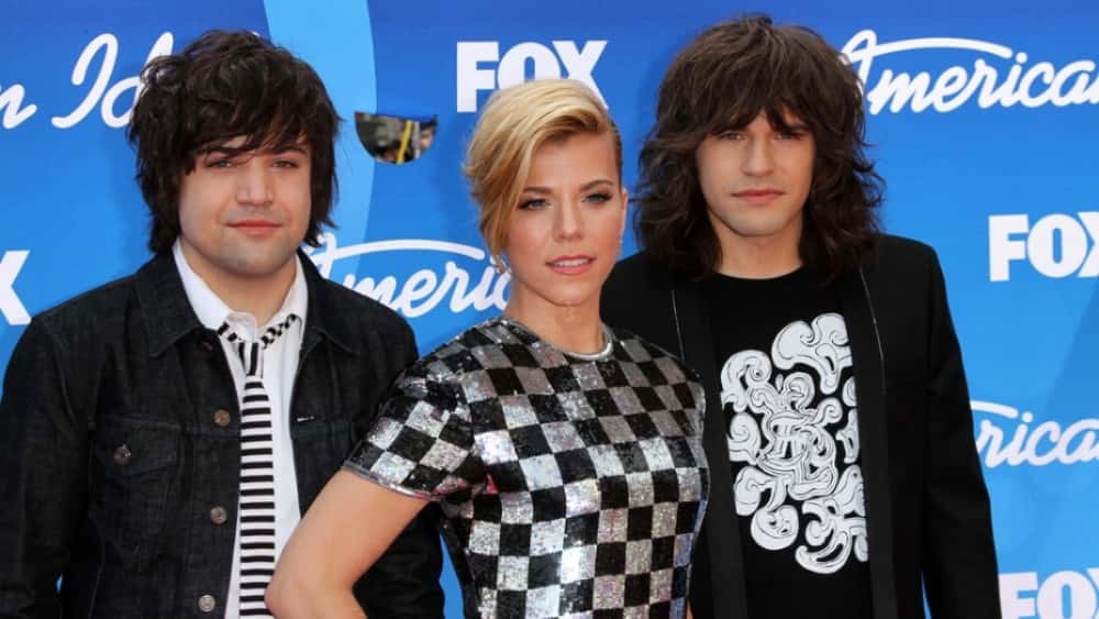 The Band Perry Singer Undergoes Emergency Surgery | Classic Country 98. ...