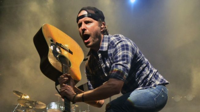 Dierks Bentley to drop 11th studio album 'Broken Branches' on June 13 ...