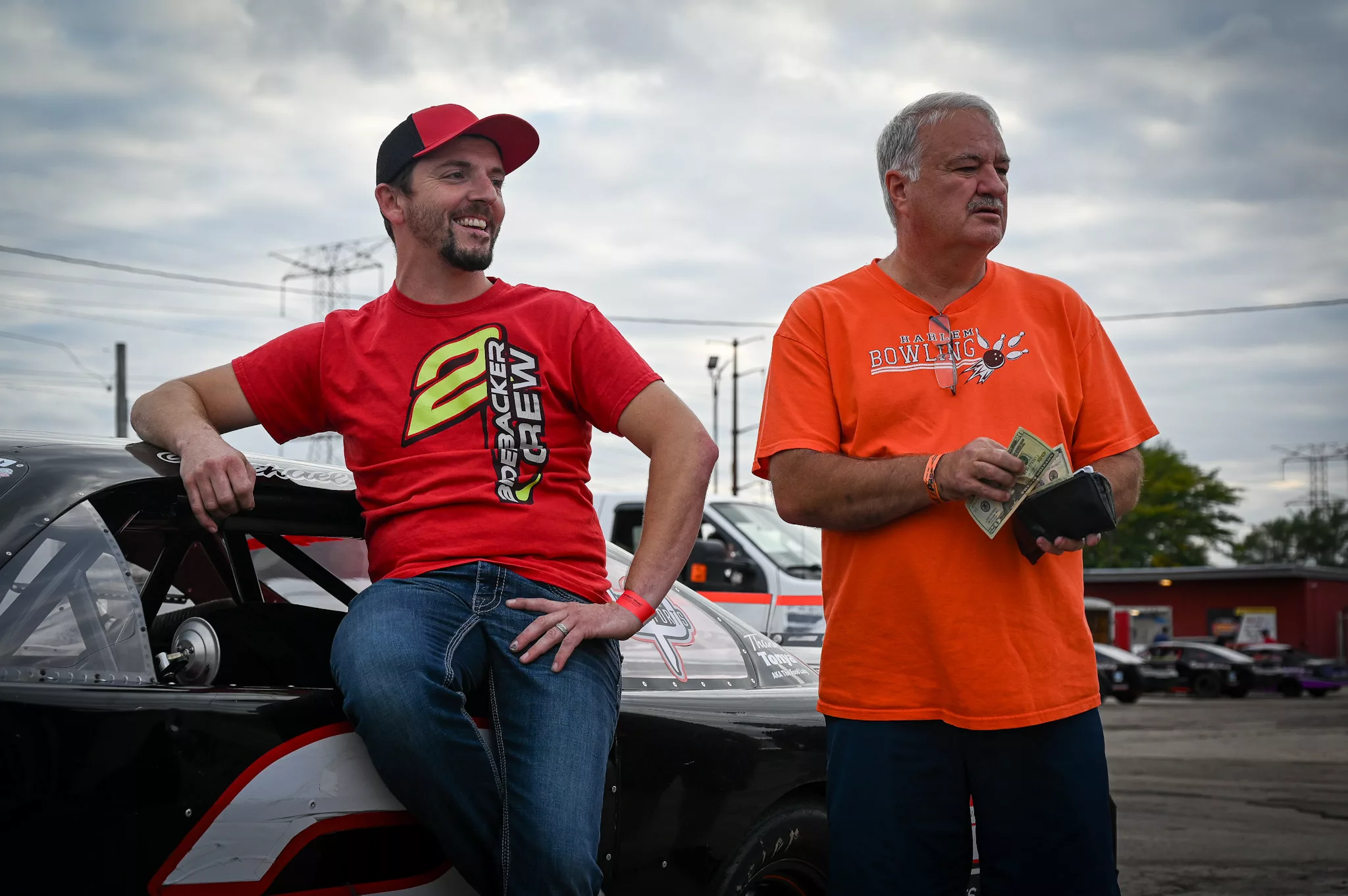 'Hanging on to every minute': Rockford Speedway racers relish the final ...