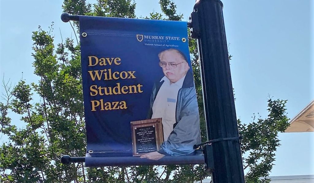 New Signs Honor Late Dave Wilcox At Murray State | radio NWTN