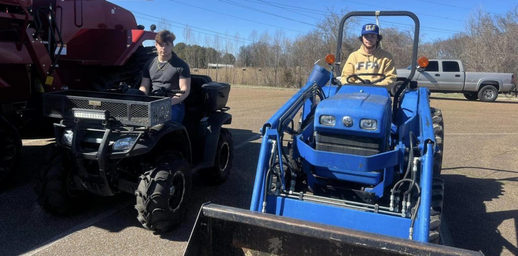 Drive Your Tractor To School Day A Success | radio NWTN
