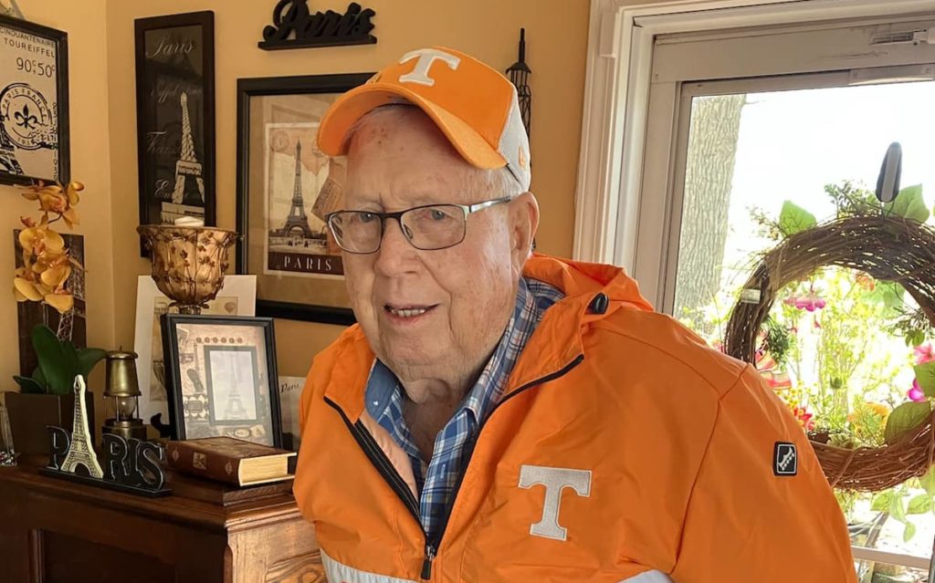 Waymon Robert Elliott | radio NWTN