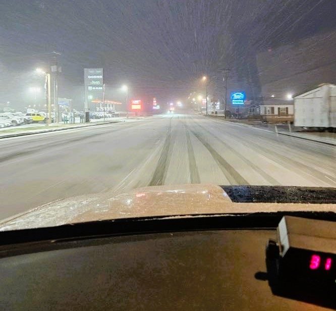 With Steady Snowfall, Road Conditions Quickly Deteriorating | radio NWTN