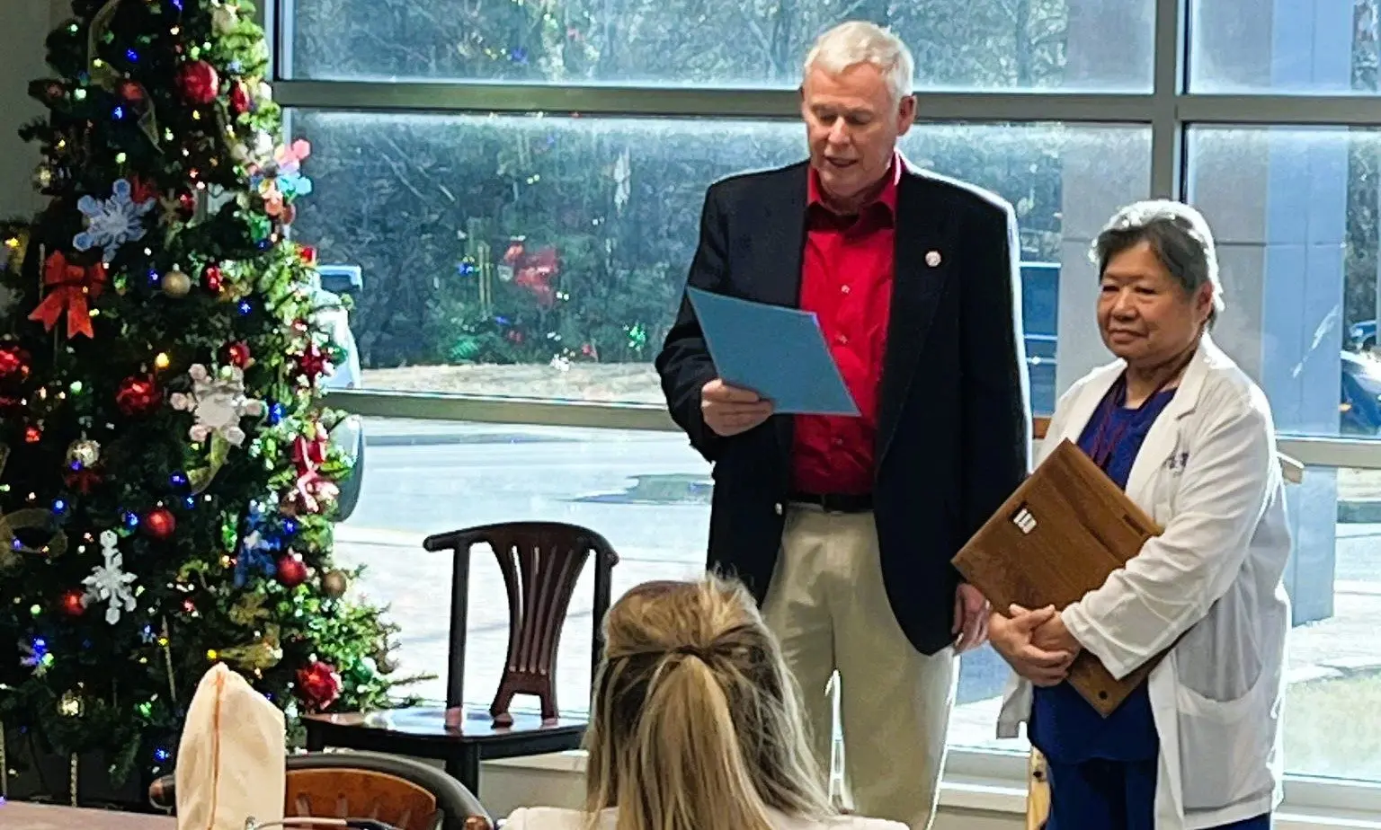 Long-Time Henry Co. Hospital Doctor Honored | radio NWTN