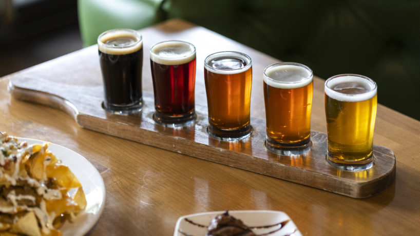 Country 97.1 HANK FM