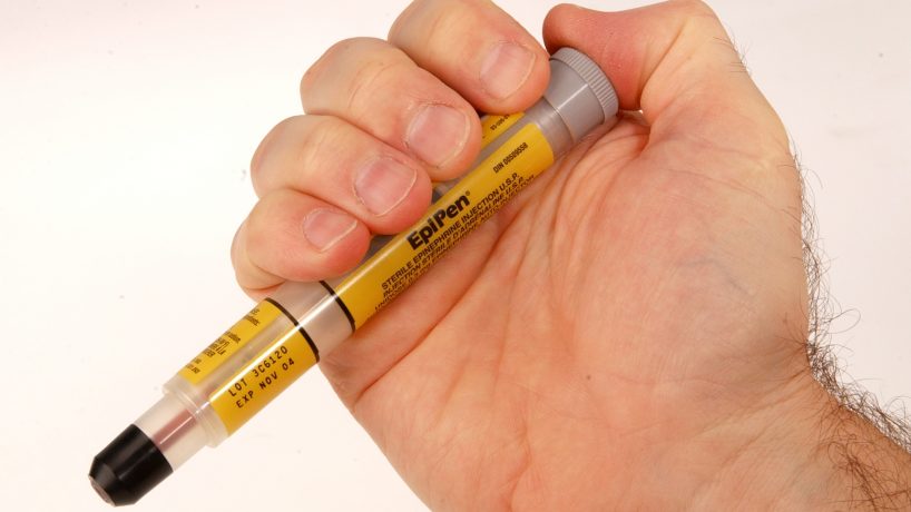 First Generic EpiPen Gets FDA Approval - 93.1FM WIBC
