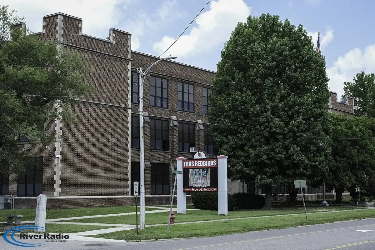 Frankfort Community High School Principal Resigns | WOOZ - Marion, IL