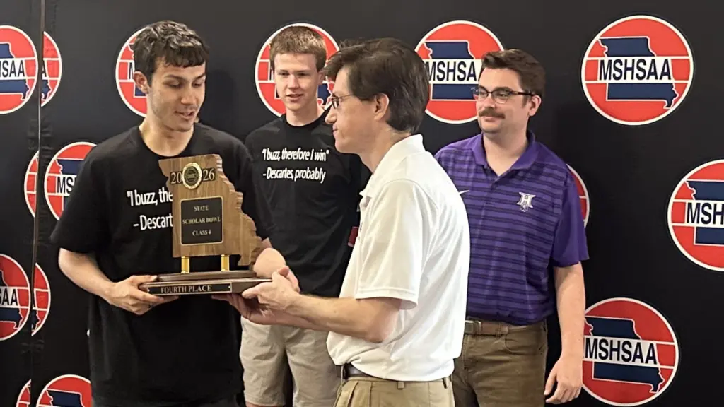 OAK GROVE SCHOLARS REPEAT THIRD-PLACE FINISH AT STATE | KMMO - Marshall, MO