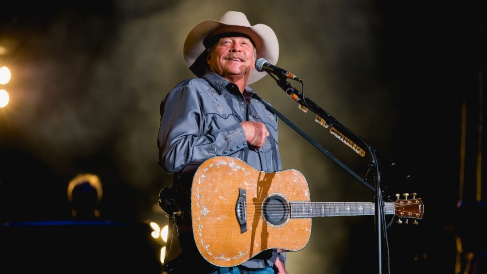 Alan Jackson's all-star 'finale' concert at Nashville's Nissan Stadium ...