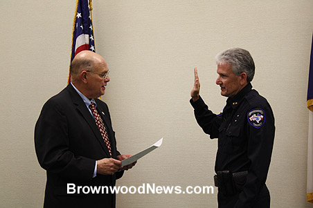 Brownwood's First Appointed Chief of Police Sworn In, Receives Badge ...