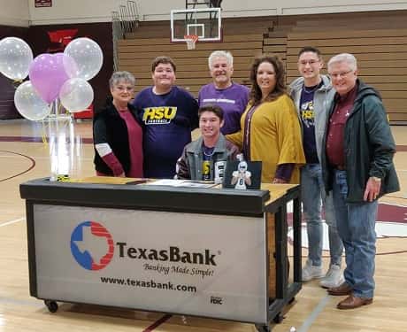Drew Huff Signs Letter of Intent with Hardin-Simmons | Brownwood News