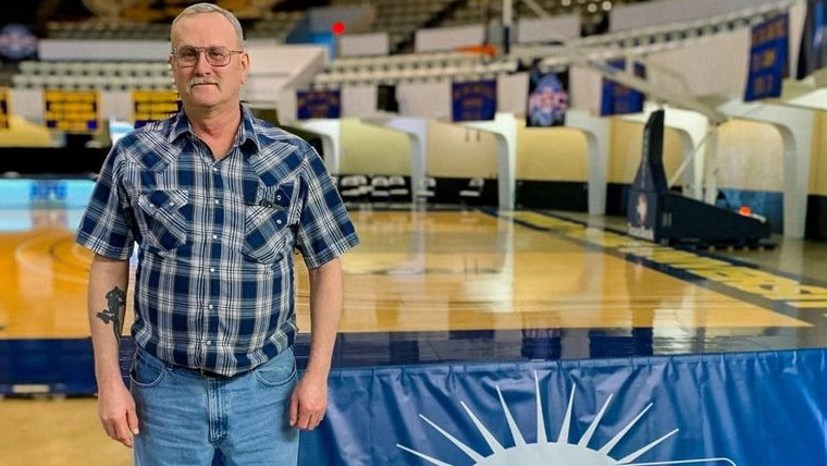 Kevin Dearing retires from City of Brownwood after 35 years of service ...