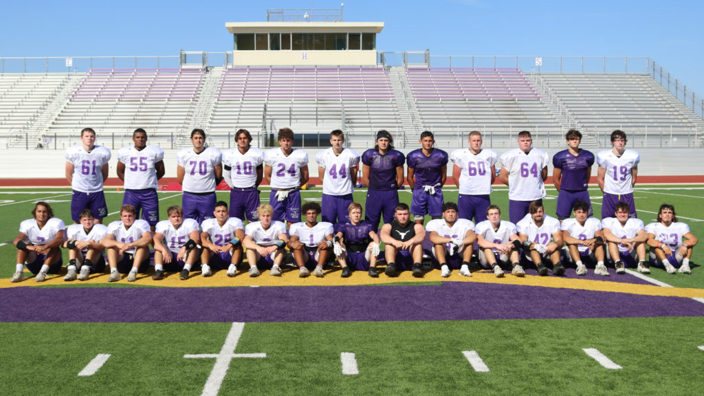 GRIDIRON GLANCE ’22: Early Longhorns | Brownwood News