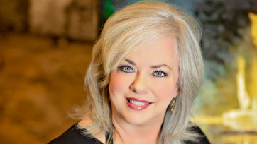 Brownwood native Nathana Ross-Cox holding art show, sale in San Angelo ...