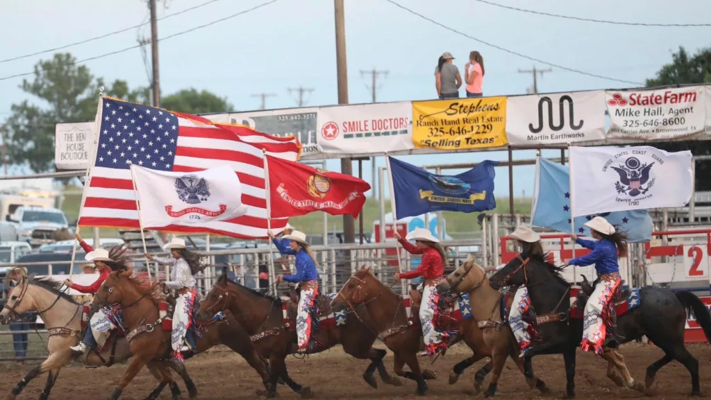 Mechanical bull riding at Shaw's, Fuzzy's as part of rodeo weekend ...