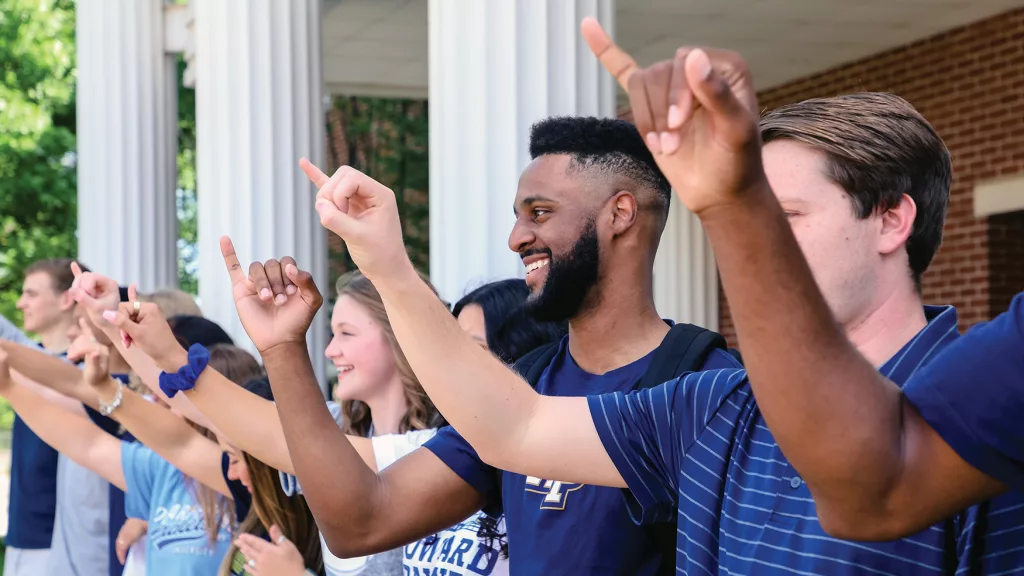 HPU receives $1 million from Mabee Foundation to establish scholarship ...