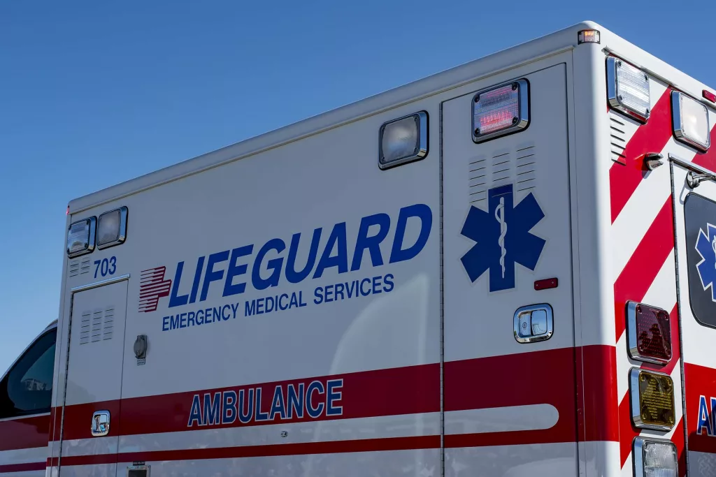 Council approves new agreement with Lifeguard Ambulance with ...
