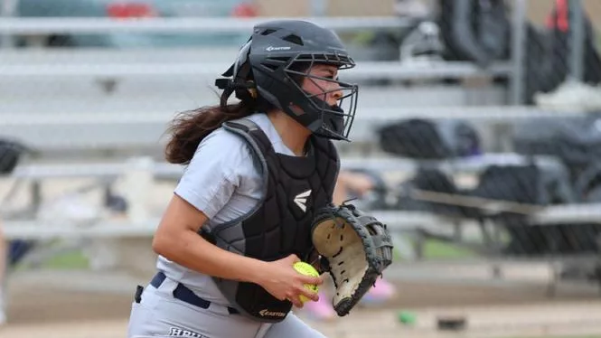 HPU softball splits doubleheader with Concordia to win series ...