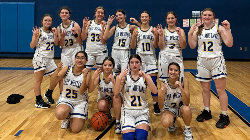 Brookesmith Lady Mustangs remain unbeaten, 30-27 over Blanket ...