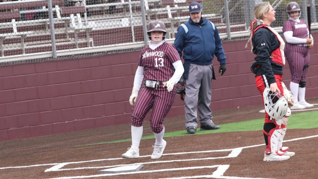 Lady Lions softball's five-game win streak snapped by Gatesville, 16-6 ...