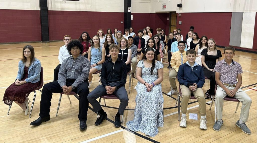 Brownwood Middle School inducts 36 new National Junior Honor Society ...