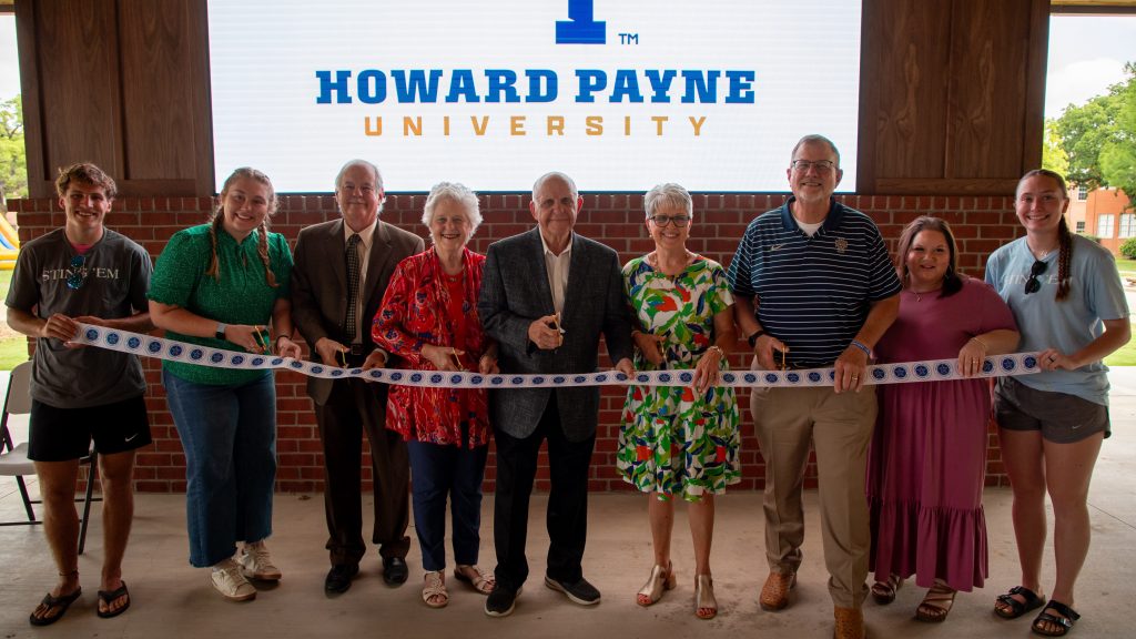 HPU dedicates new Mieth Outdoor Pavilion and Martin Volleyball Courts ...