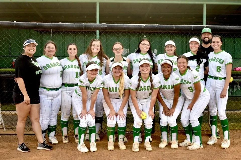 Rally comes up short as Lady Dragons fall to Clarendon, 7-6, in ...