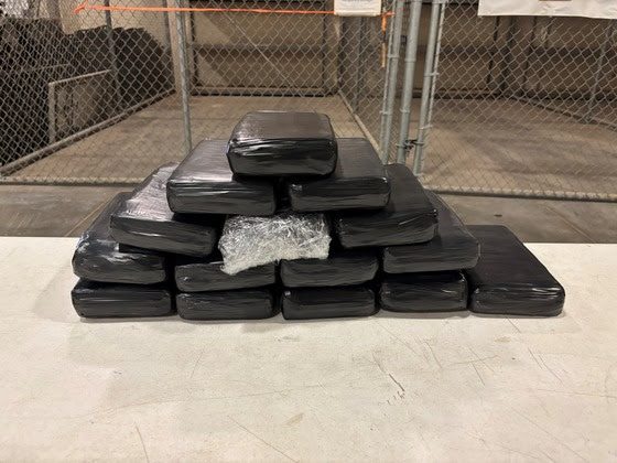 Texas Arrests Wanted Human Smuggler, Seizes $400,000 Worth Of Cocaine ...