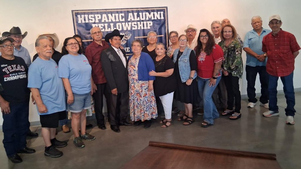 Dr. Juan Andrade Receives SALSA Lifetime Achievement Award | Brownwood News