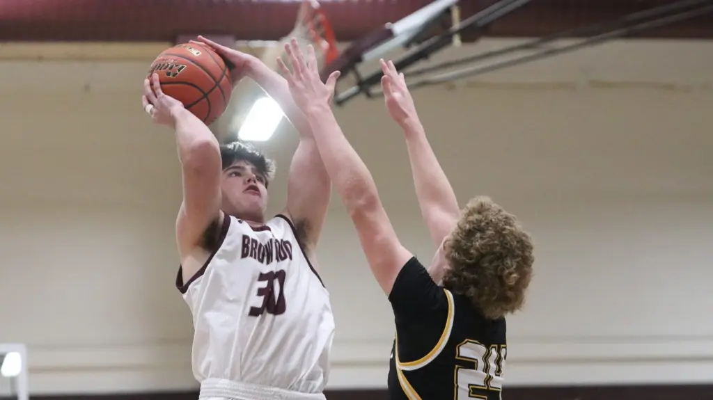 Lions allow pair of double-digit runs in 71-42 home loss to Gatesville ...