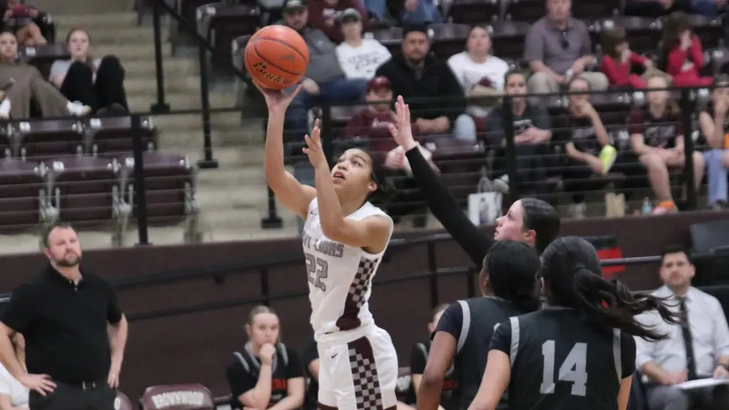 No. 9 Lady Lions open District 6-4A action with 13th straight victory ...