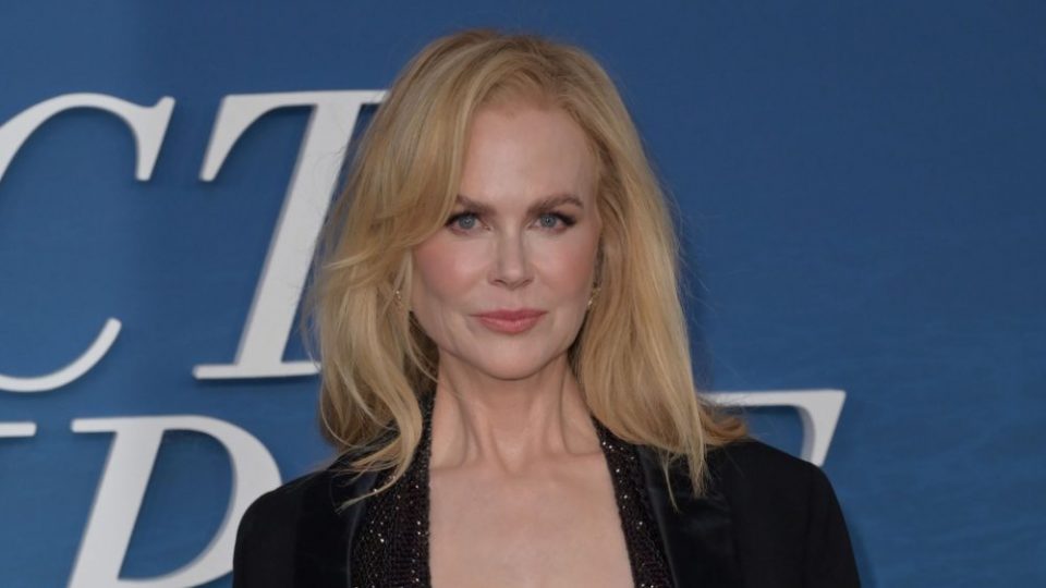 Nicole Kidman stars in the trailer for Prime Video's 'Holland' | Raza ...
