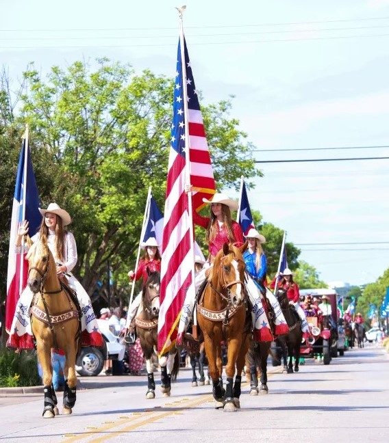 Downtown Brownwood Ready for Brown County Rodeo Parade This Morning