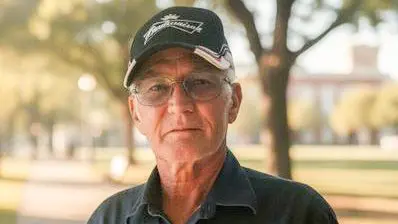 Ronnie Floyd Broyles, 82