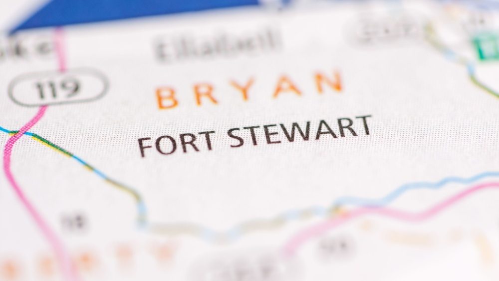 Suspect in custody after 5 soldiers are injured in shooting at Fort ...