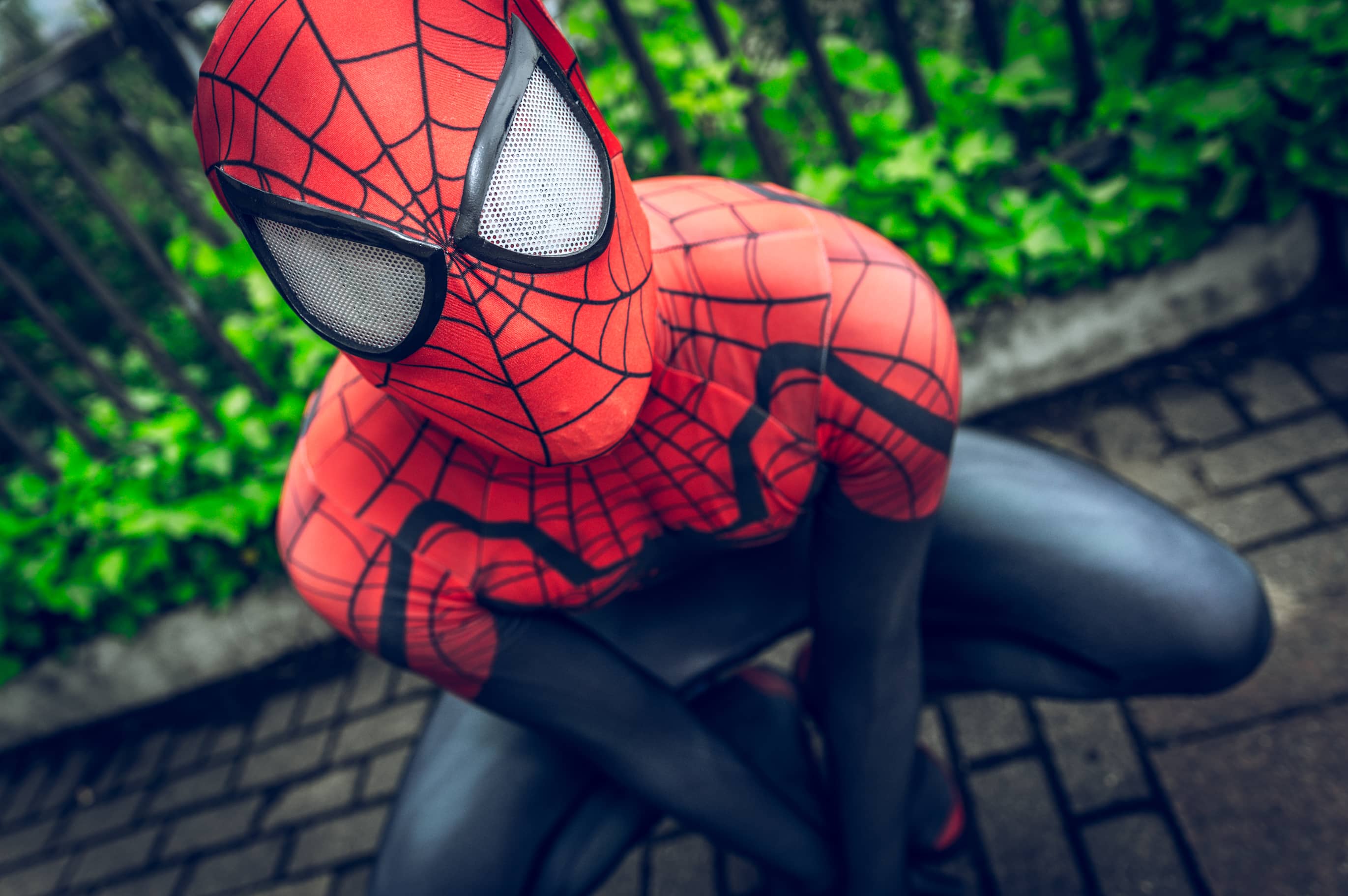 There s A Real Life Spider Man Suit That Shrinks To Fit User Channel There s A Real Life Spider Man Suit That Shrinks To Fit User Channel