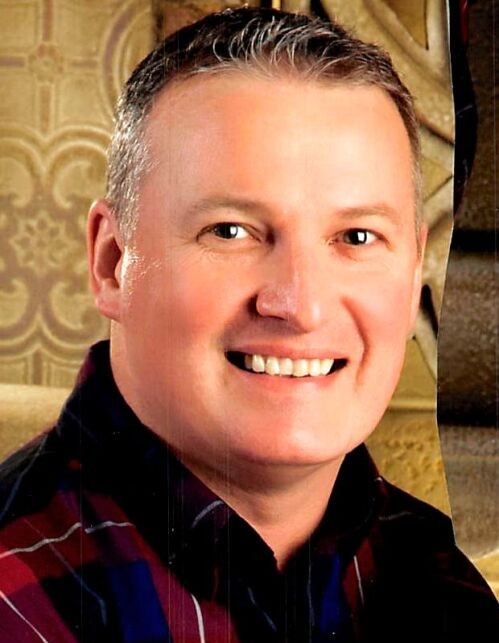 Nathan Hendrix | WCLU Radio