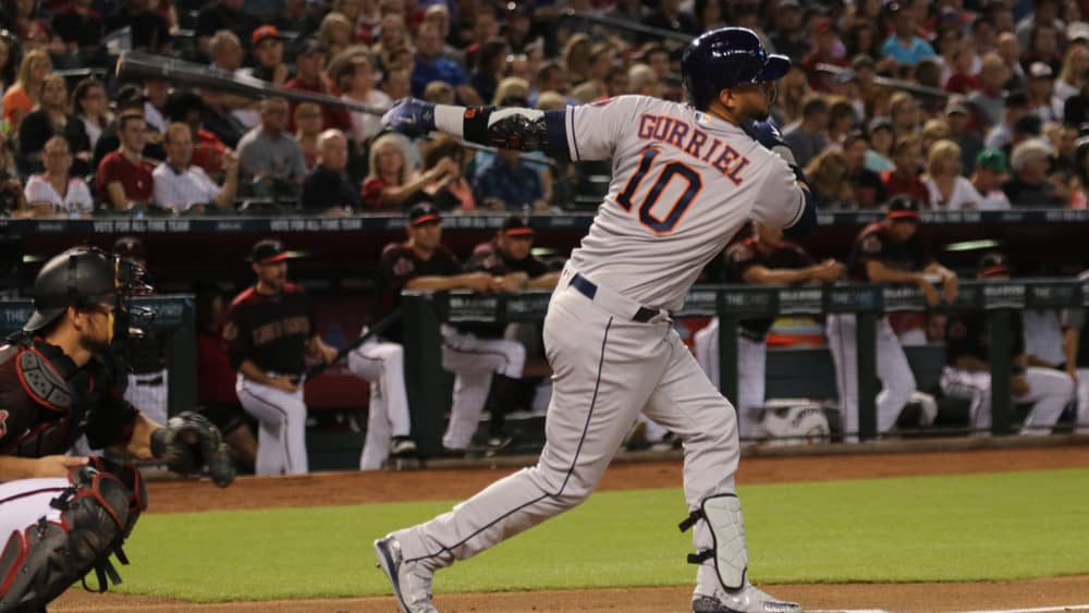 World Series Game 5: Astros beat Braves 9-5 to avoid elimination | WCLU Radio