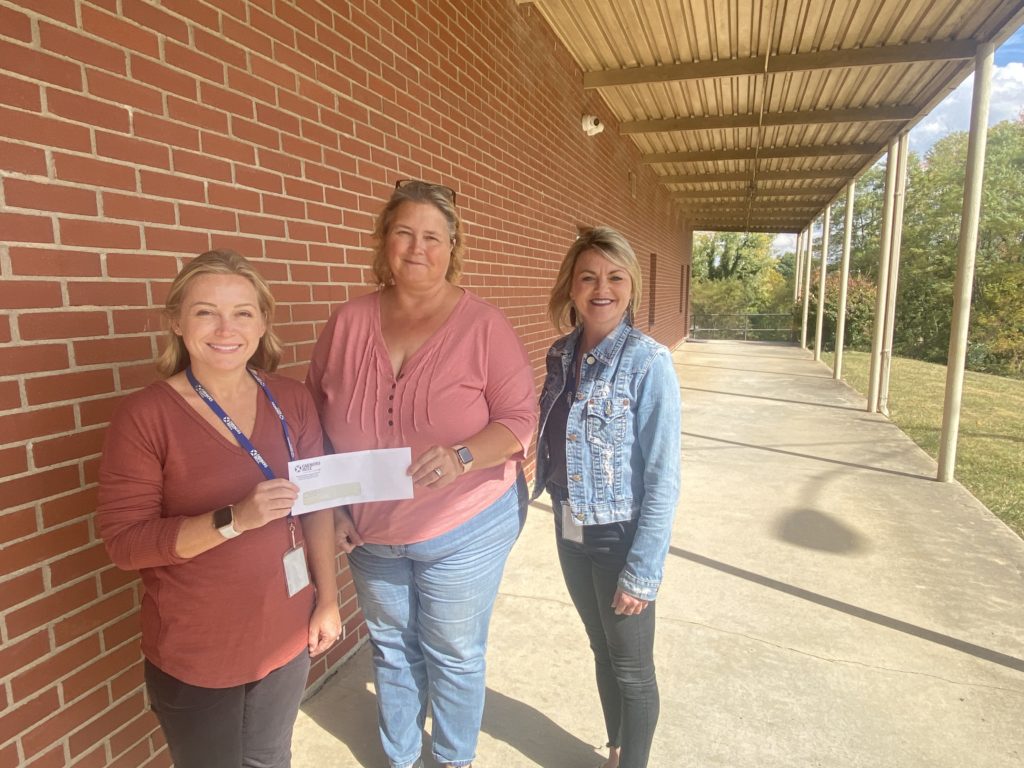 Farmers RECC employees donate $1.5K to Community Relief Fund Food ...