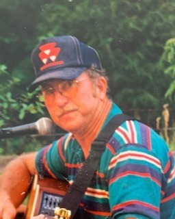 Tommy Poteet | WCLU Radio