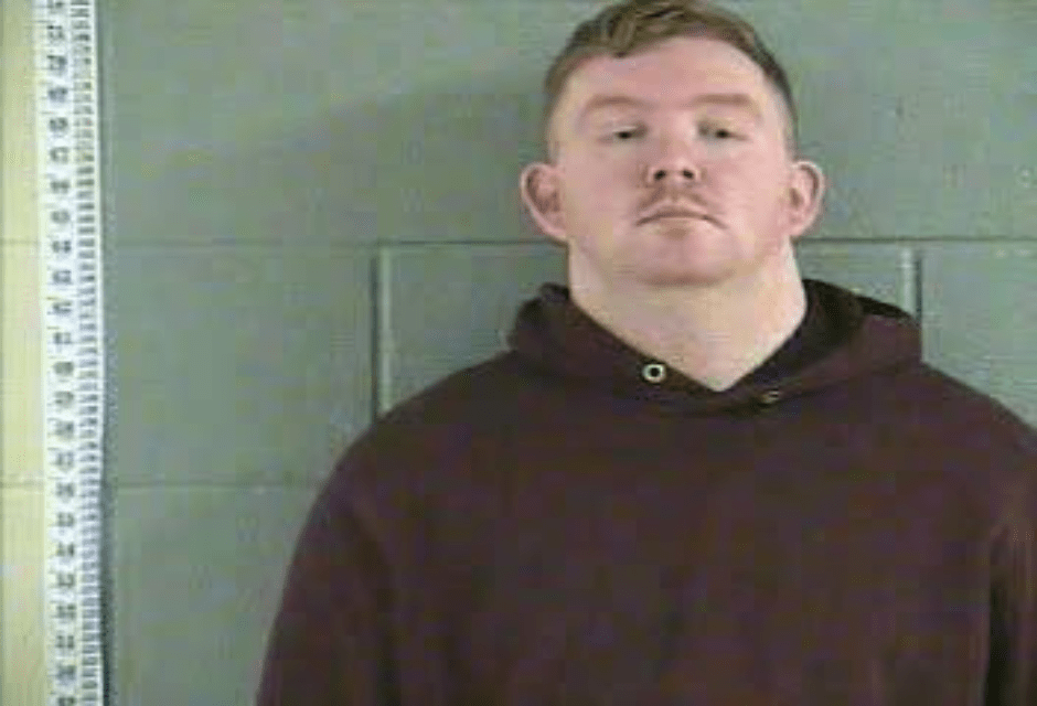 Deputy jailer charged after alleged theft from inmate | WCLU Radio