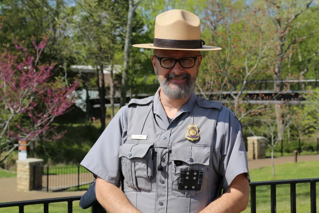 Mammoth Cave National Park appoints new chief ranger with diverse law ...